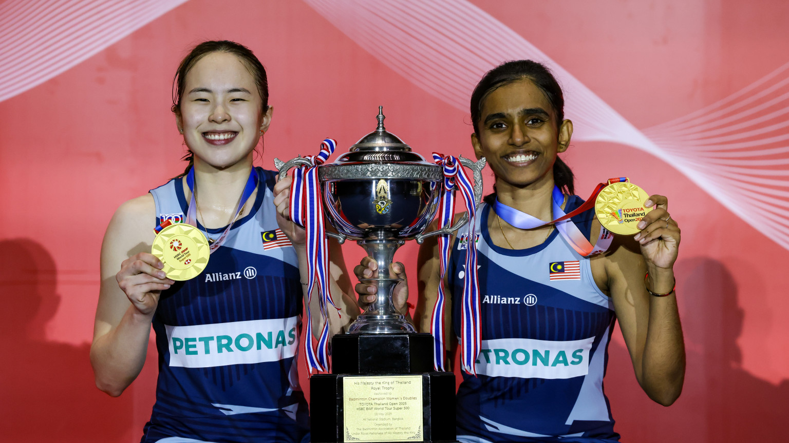Pearly Tan / Thinaah Muralitharan lập dấu ấn lịch sử cho Cầu lông Malaysia tại Thailand Open 2025